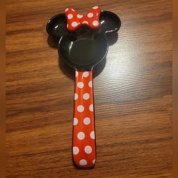 Disney | Kitchen | Disney Minnie Mouse Spoon Rest | Poshmark
